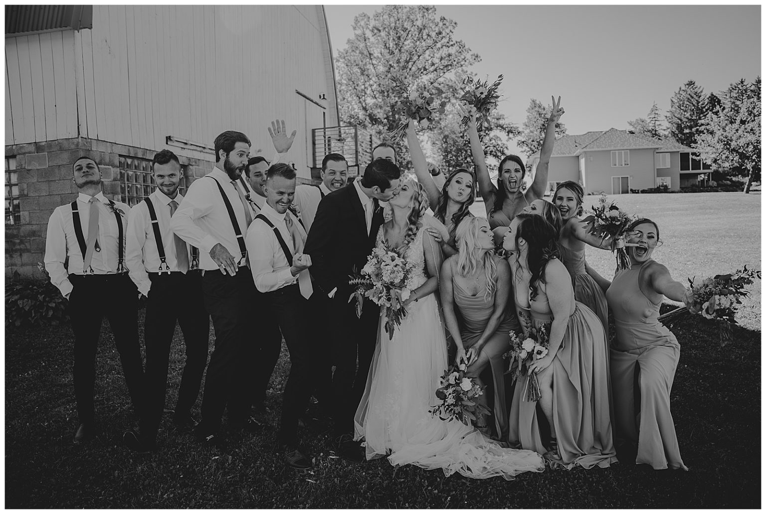 The Mumm Barn// Kylie & Kyle's Beautiful Rustic Wedding ...