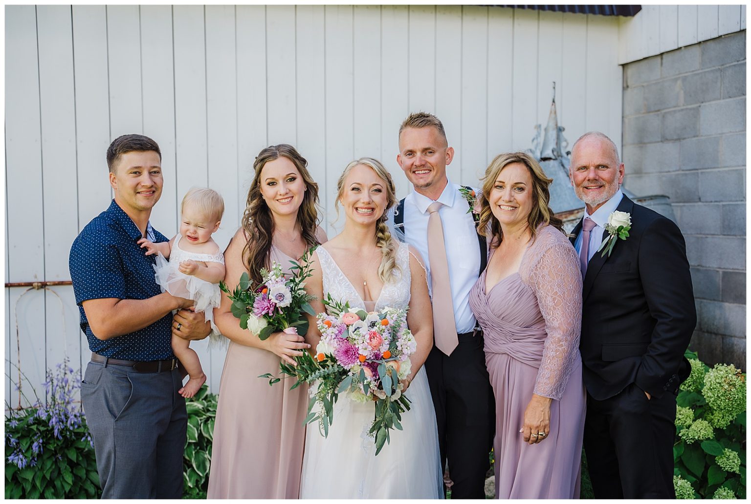 The Mumm Barn// Kylie & Kyle's Beautiful Rustic Wedding ...
